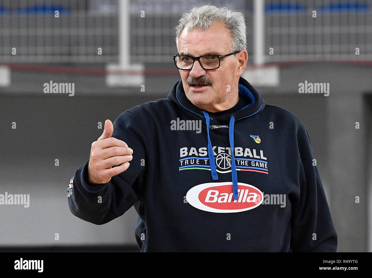 Meo sacchetti allenatore nazionale italiana hi-res stock photography ...
