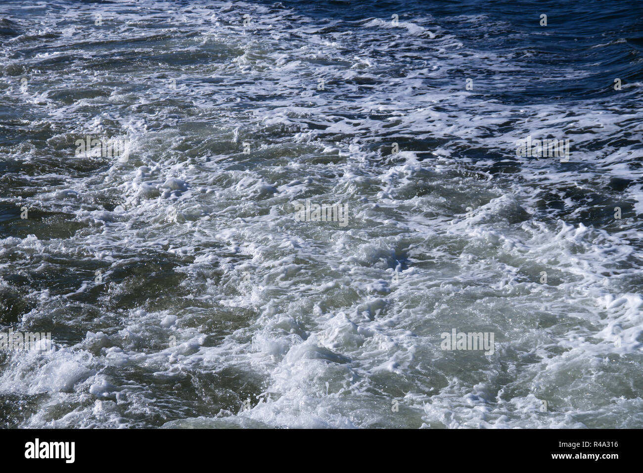 Spindrift ship hi-res stock photography and images - Alamy