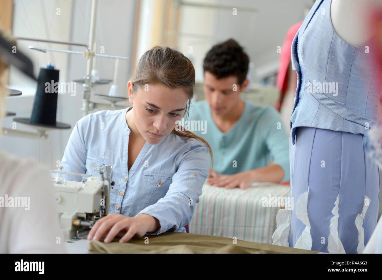 Sewing class students hi-res stock photography and images - Alamy