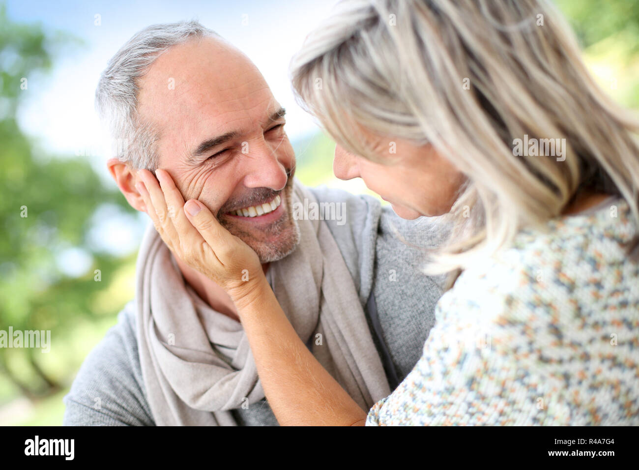 50 year old couple hi-res stock photography and images - Alamy