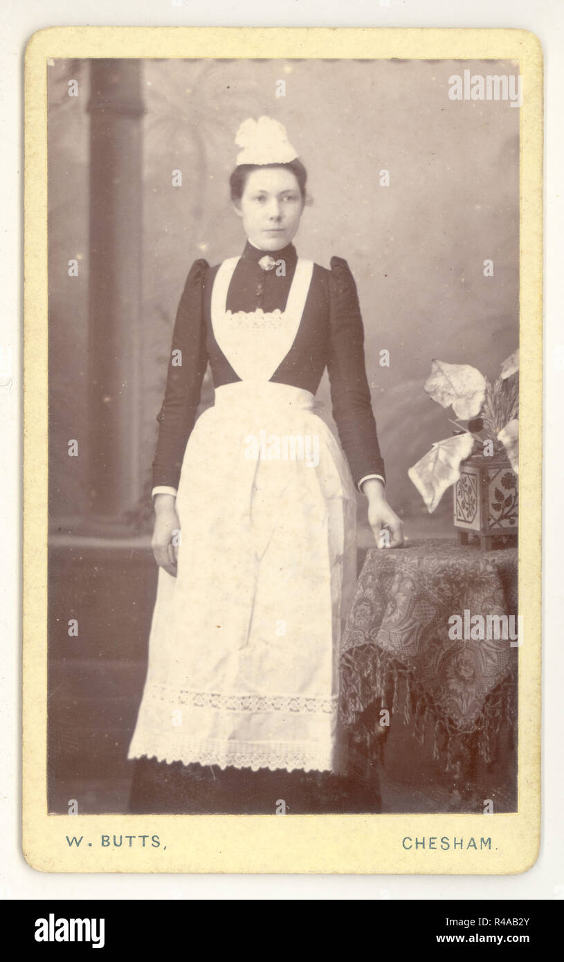 Historic house maid hi-res stock photography and images - Alamy