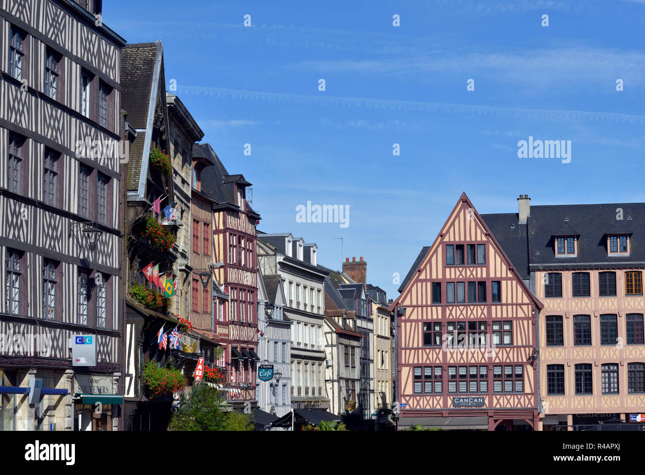 Traditional norman building hi-res stock photography and images - Alamy