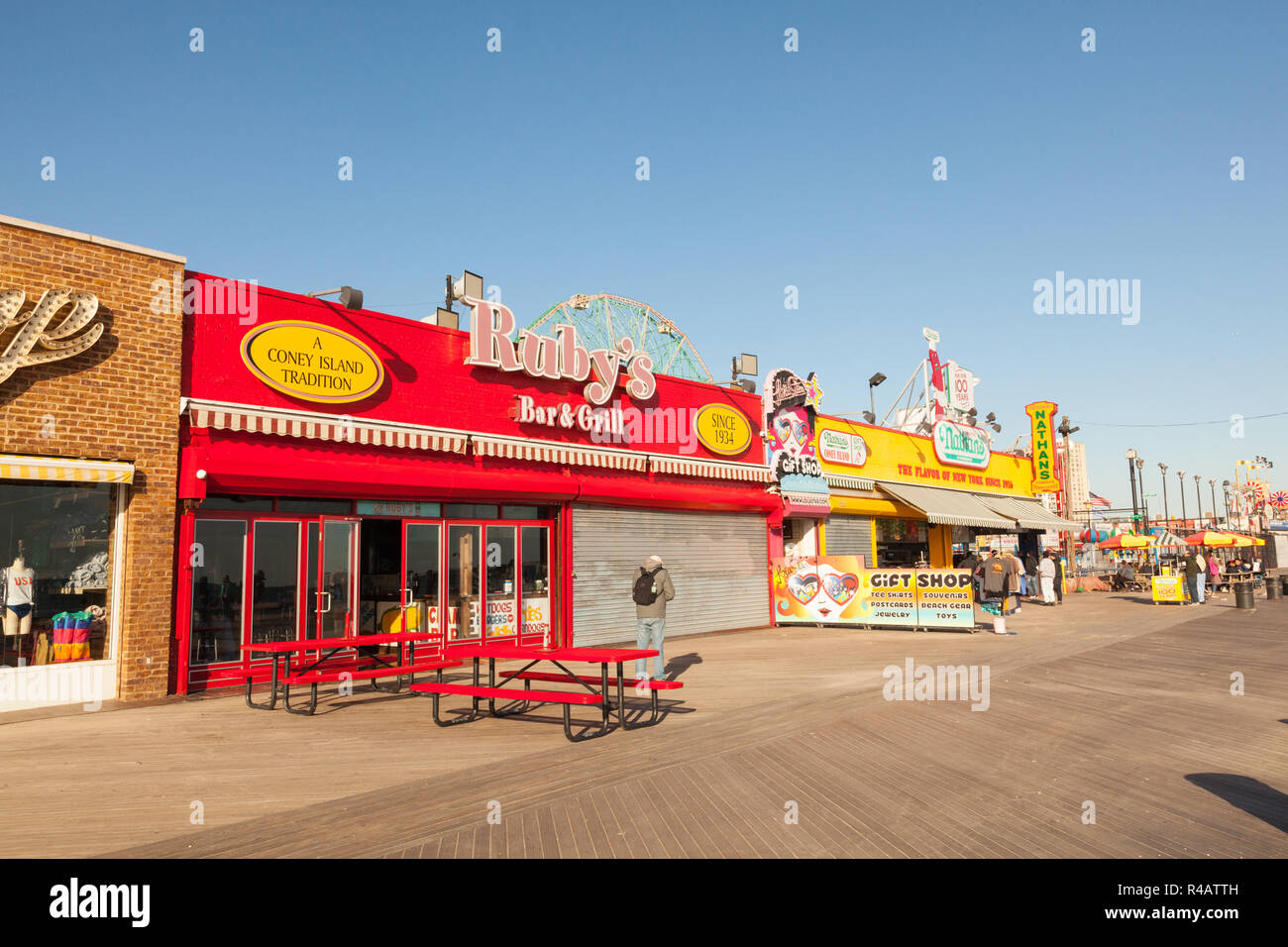 Ruby's Bar and Grill, The Boardwalk, Coney Island,Brooklyn, New York ...