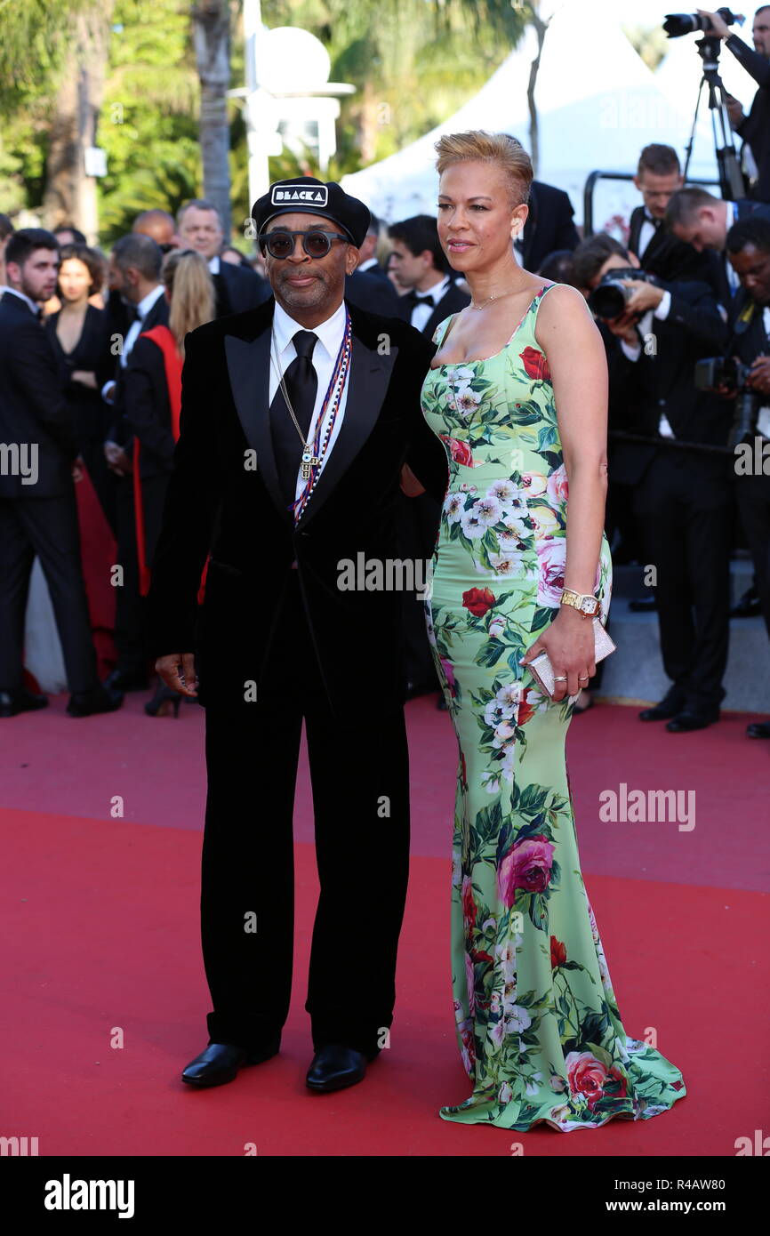 CANNES, FRANCE – MAY 19, 2018: Spike Lee and wife Tonya Lewis Lee walk ...