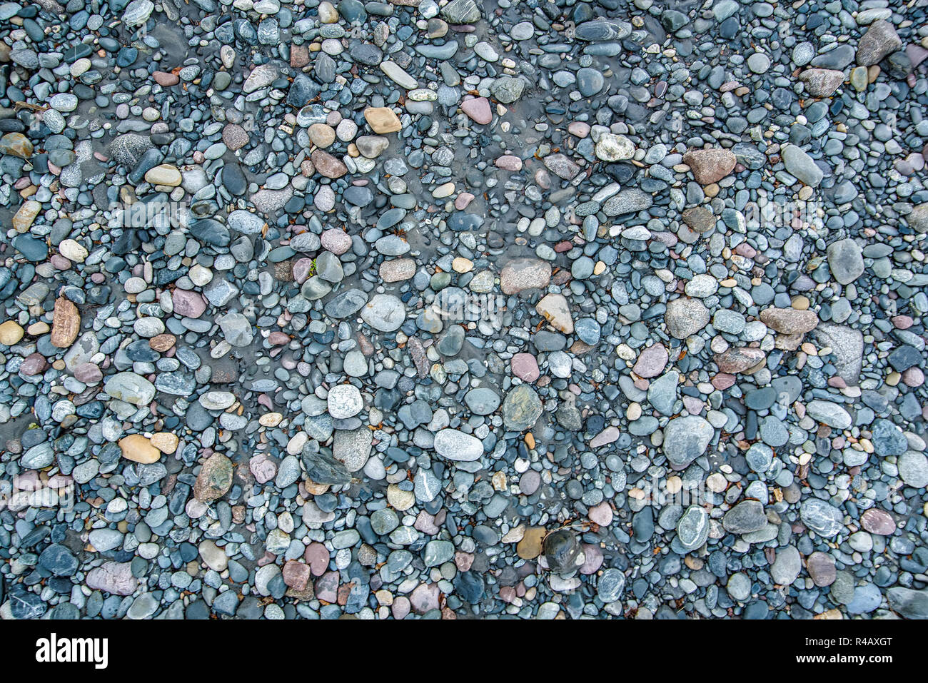 Colorful pebbels hi-res stock photography and images - Alamy