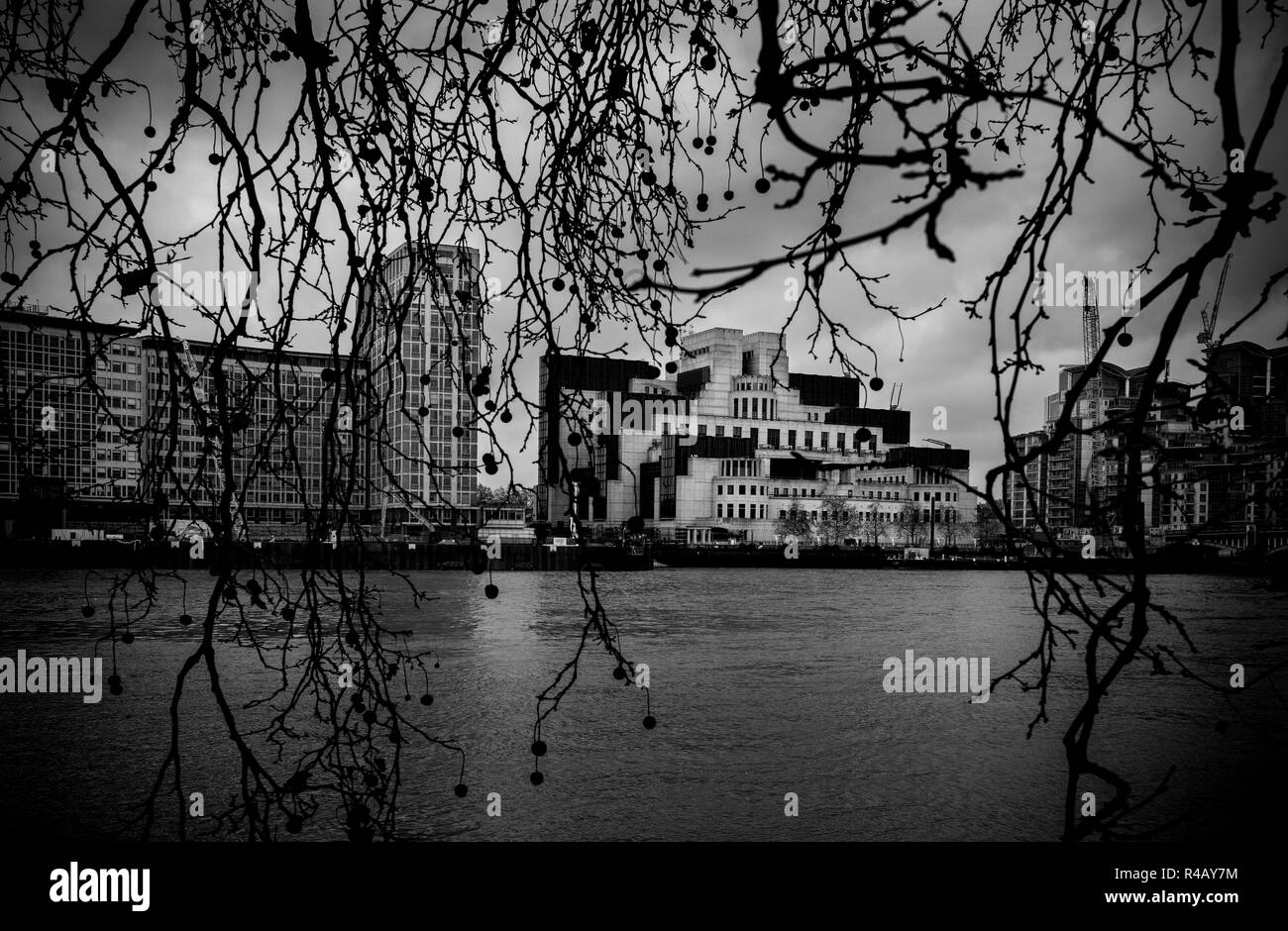 London Background Tumblr Black And White
