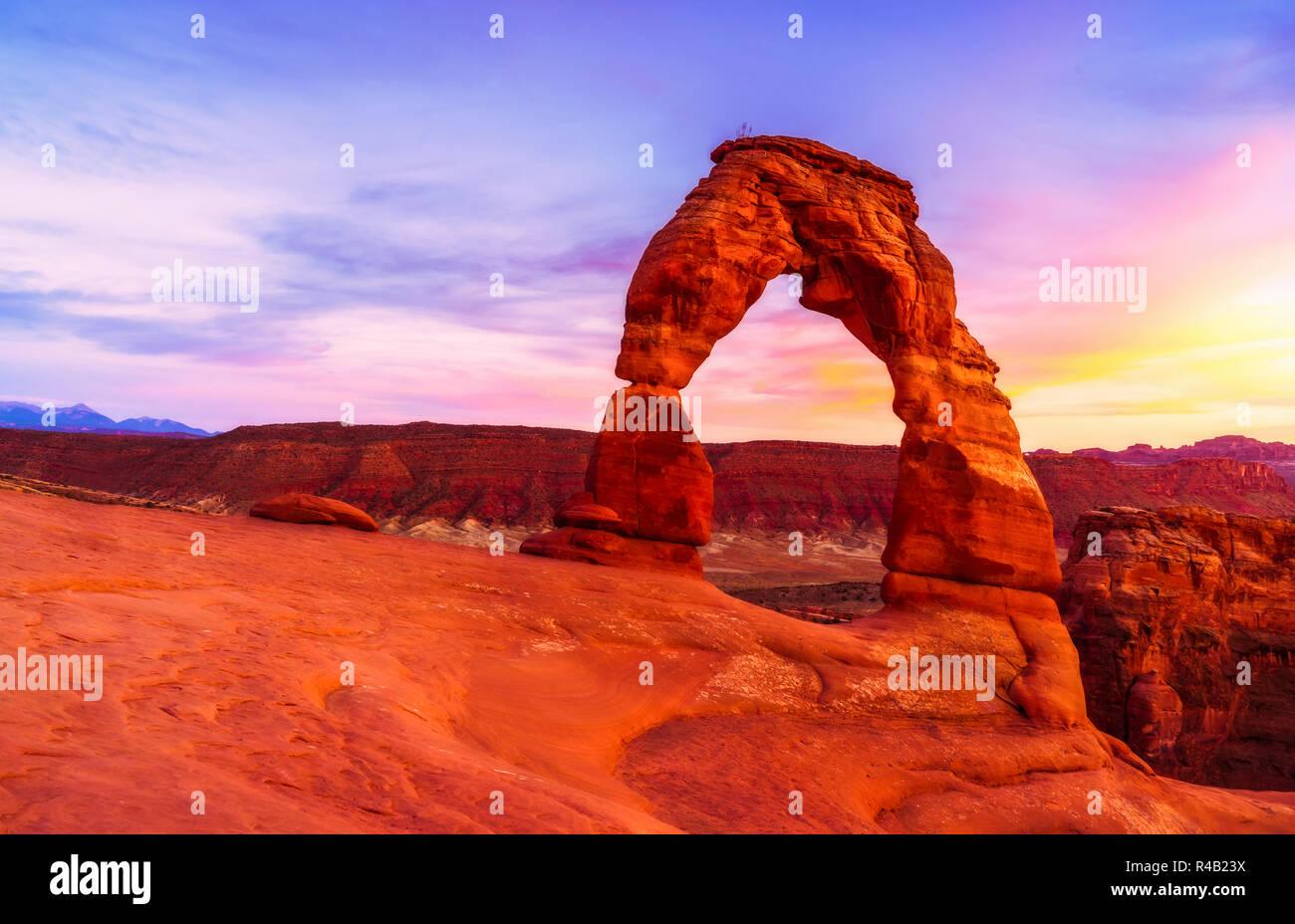Delicate arch at sunset,Arches National park,Utah,usa Stock Photo - Alamy