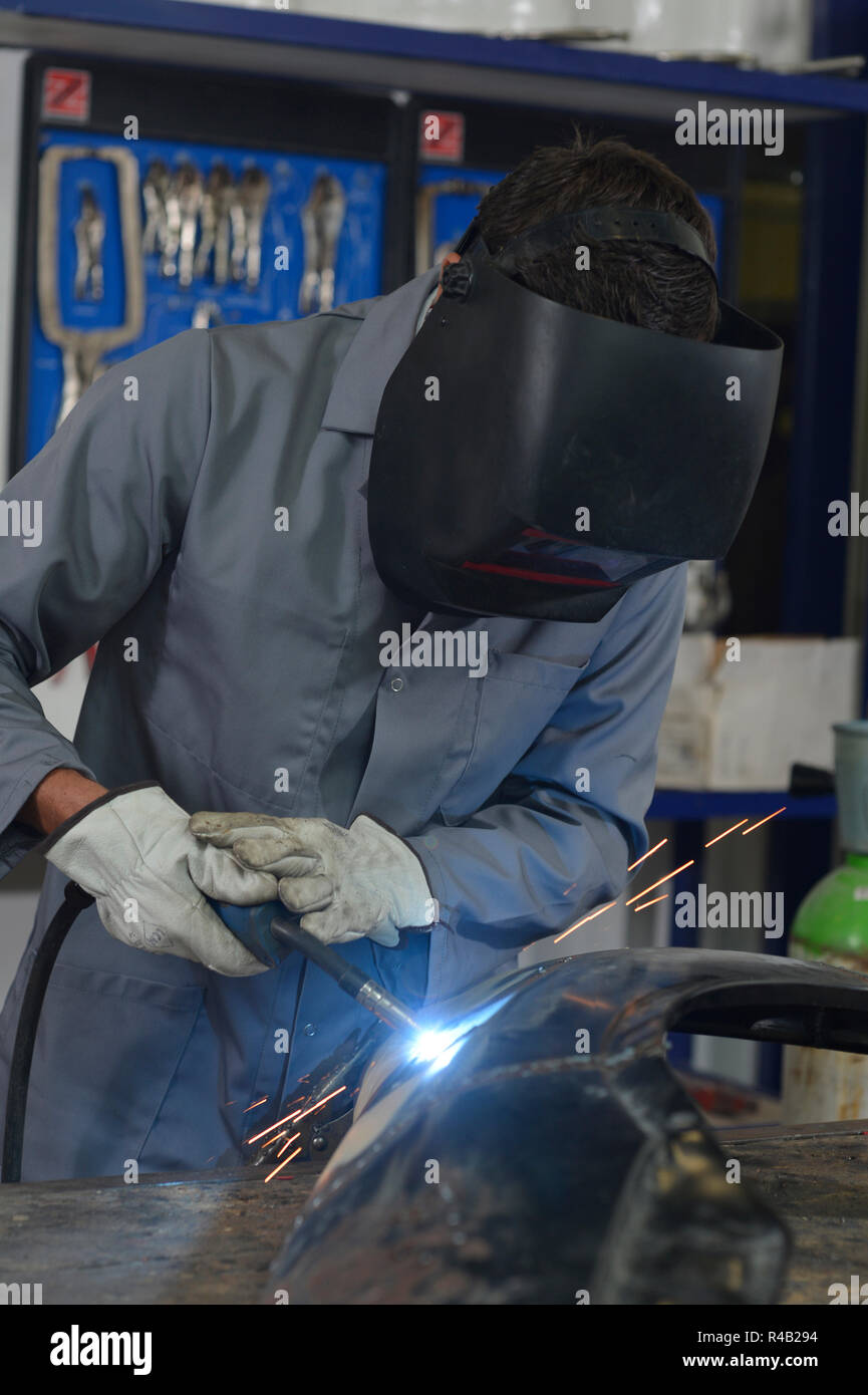 Solderer hi-res stock photography and images - Alamy