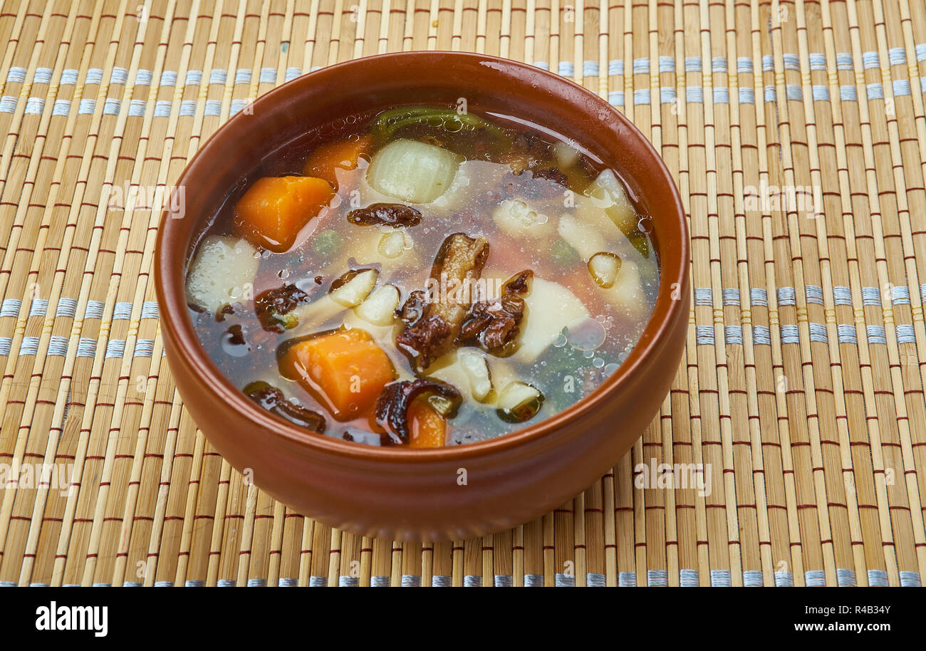 Mushroom yushka soup - ukrainian traditional broth, close up Stock ...
