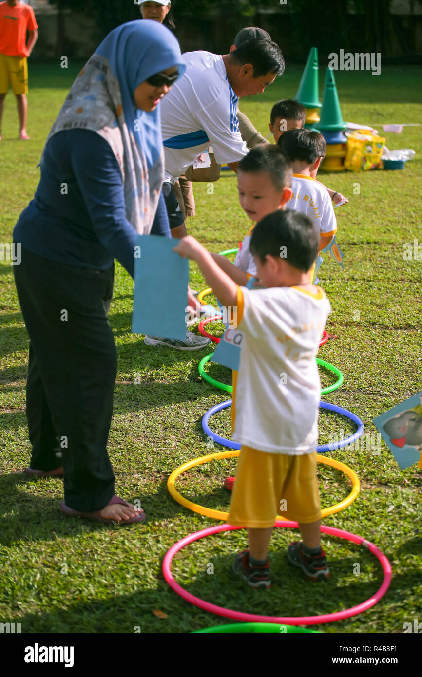 Kindergarten Sports Day Stock Photo Alamy kindergarten-sports-day-stock-photo-alamy
