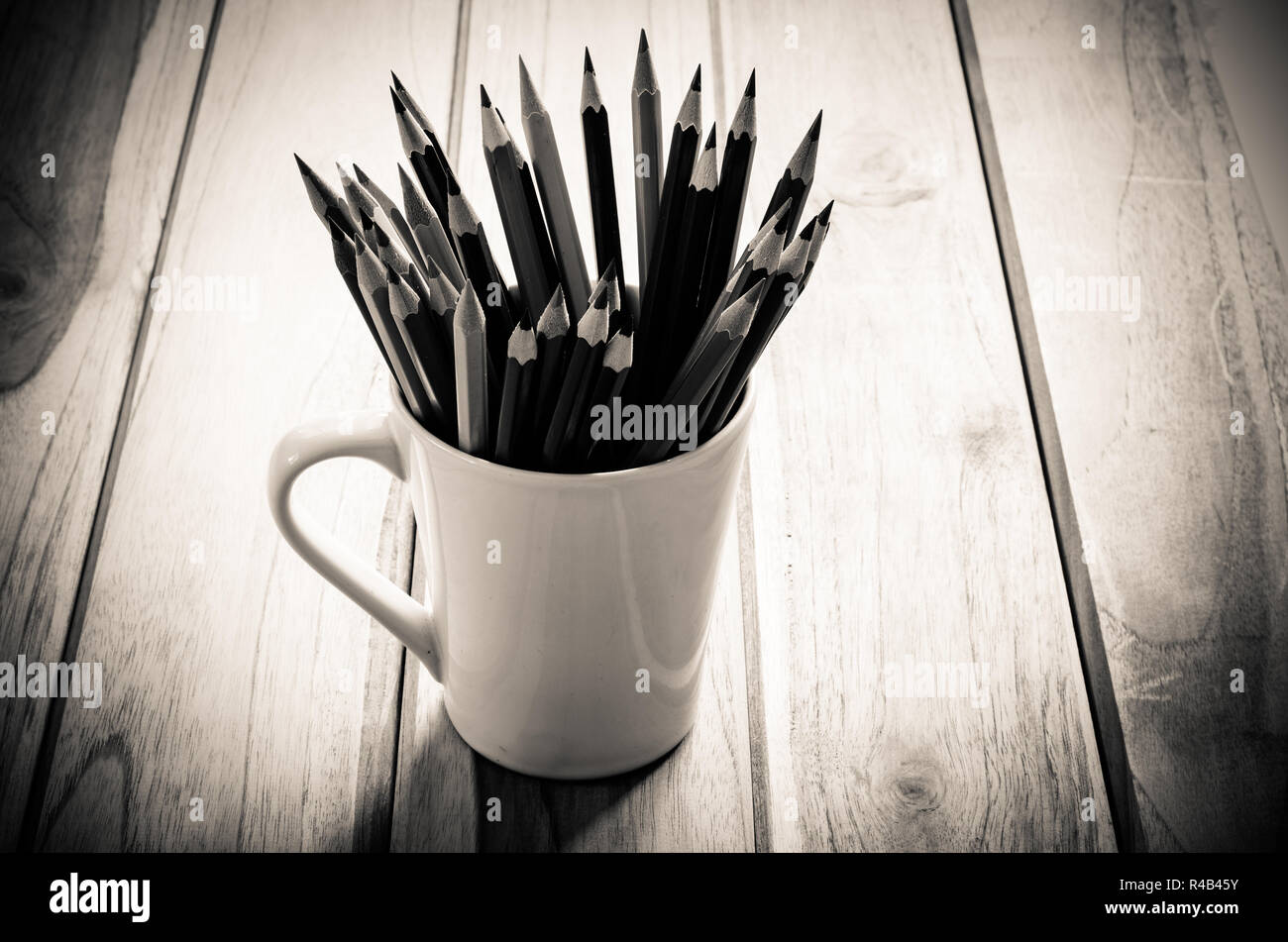 Stack of pencils hi-res stock photography and images - Alamy