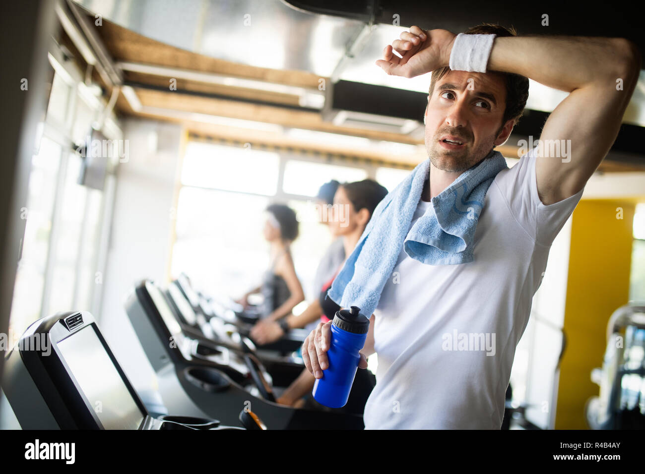 Muscle break hi-res stock photography and images - Alamy