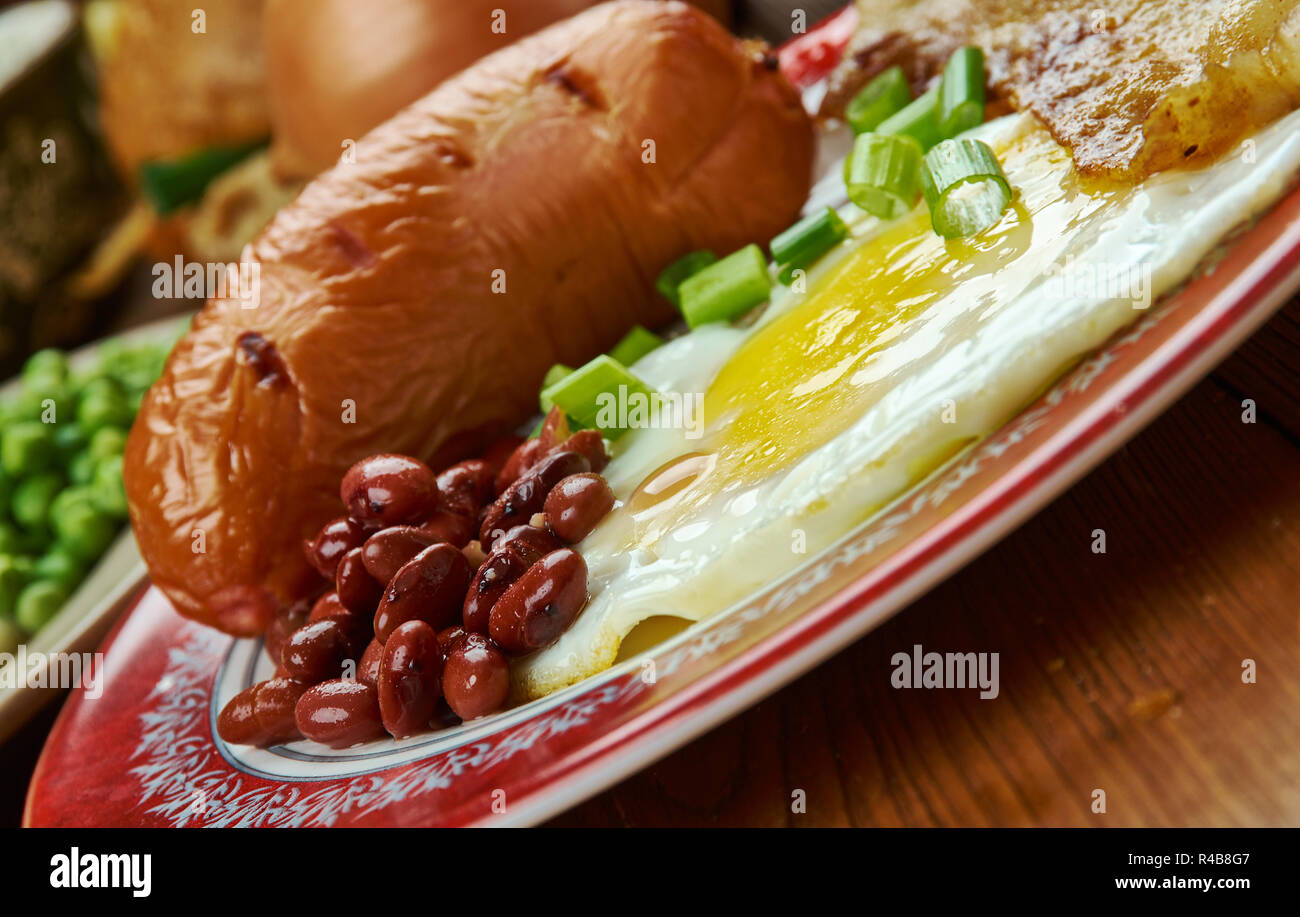 Full breakfast, English cuisine, traditional dish of Great Britain and ...