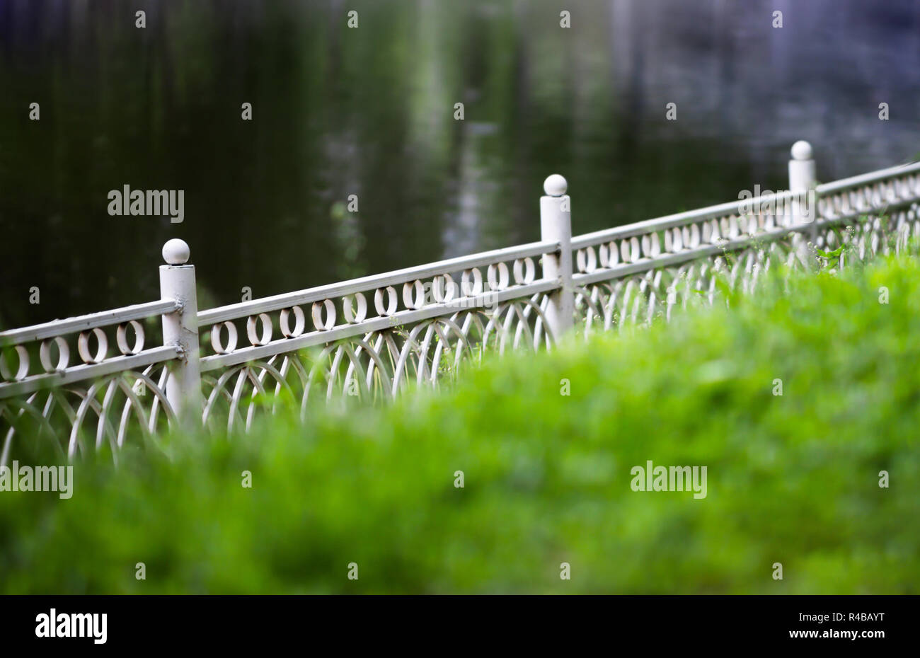Diagonal Fence High Resolution Stock Photography and Images - Alamy