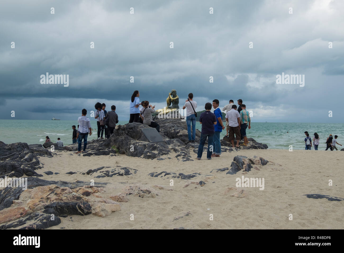 The famous Golden Mermaid Statue at the beach in Songkhla, Thailand ...