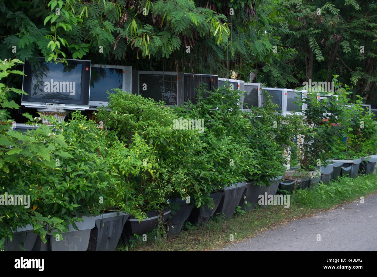 Old computers installation hi-res stock photography and images - Alamy