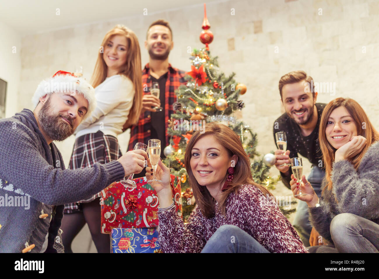 Happy tree friends hi-res stock photography and images - Alamy