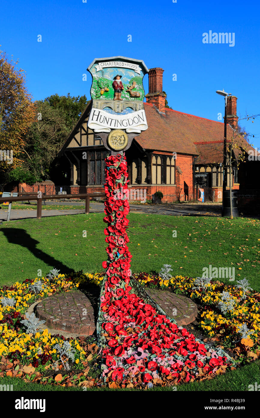 Huntingdon town sign, Cambridgeshire; England; UK Stock Photo - Alamy