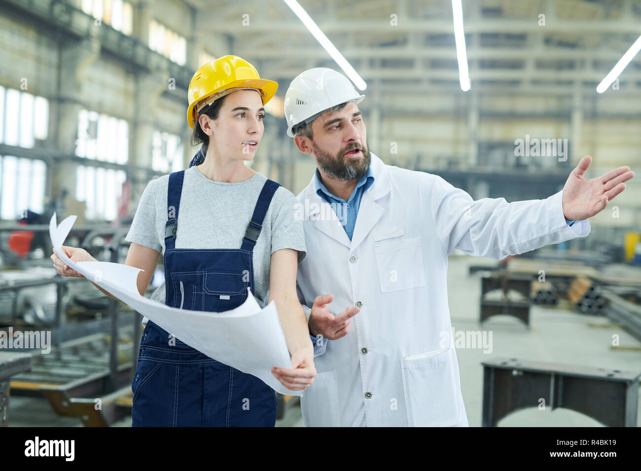 Female engineer factory hi-res stock photography and images - Alamy