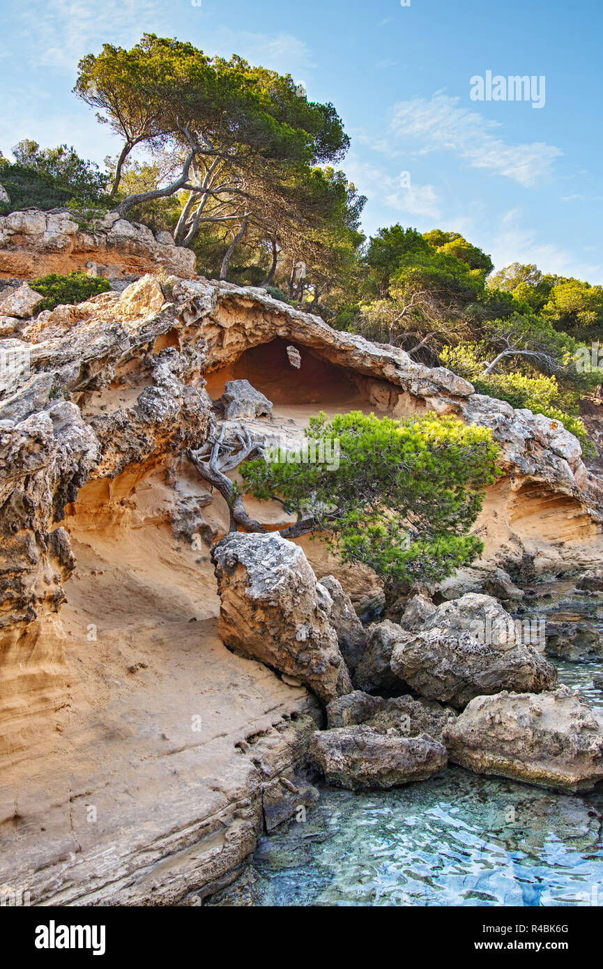 The strand waterfall hi-res stock photography and images - Alamy