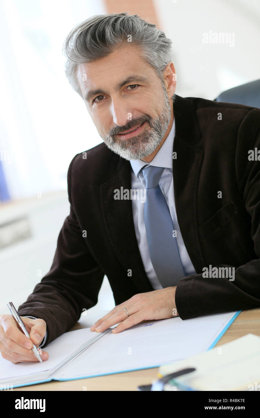 Notary office desk old hi-res stock photography and images - Alamy