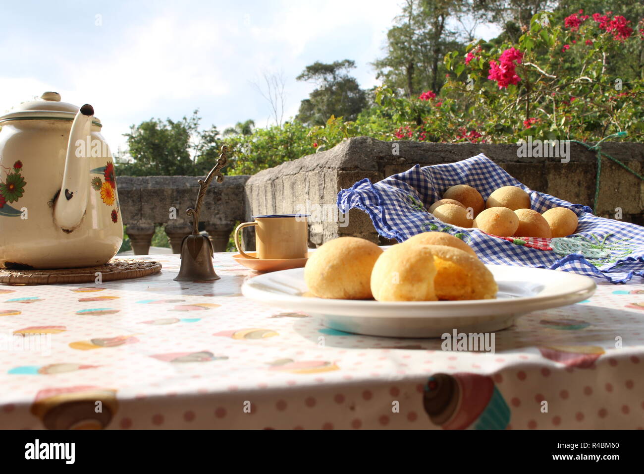 breakfast in the countryside Stock Photo - Alamy