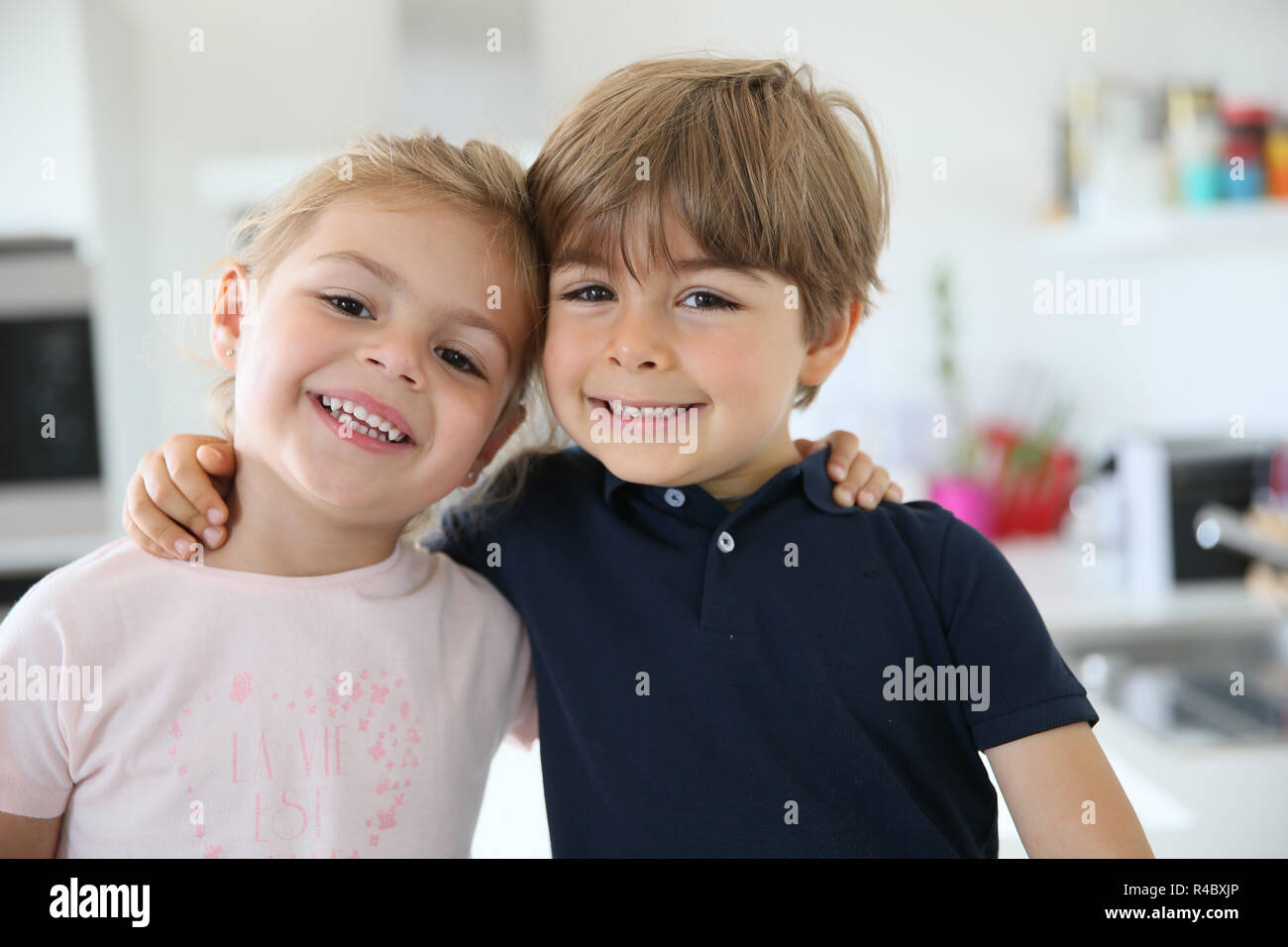 Portrait of cute 4-year-old kids Stock Photo - Alamy