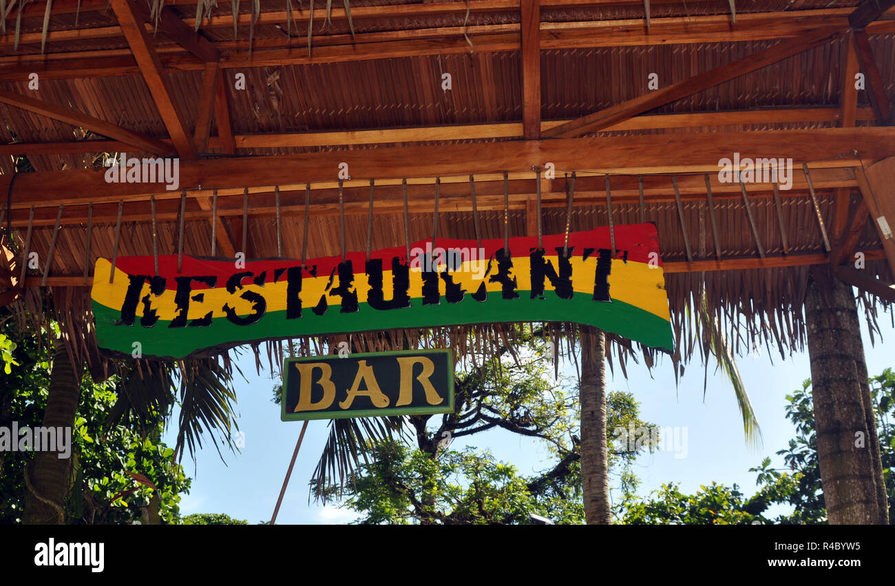 Beer sign caribbean hi-res stock photography and images - Alamy