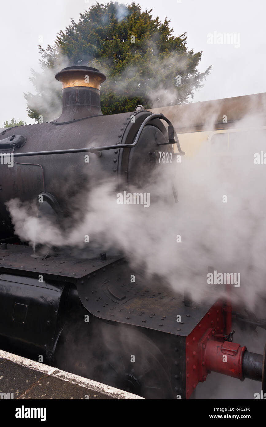 Locomotive front end view hi-res stock photography and images - Alamy