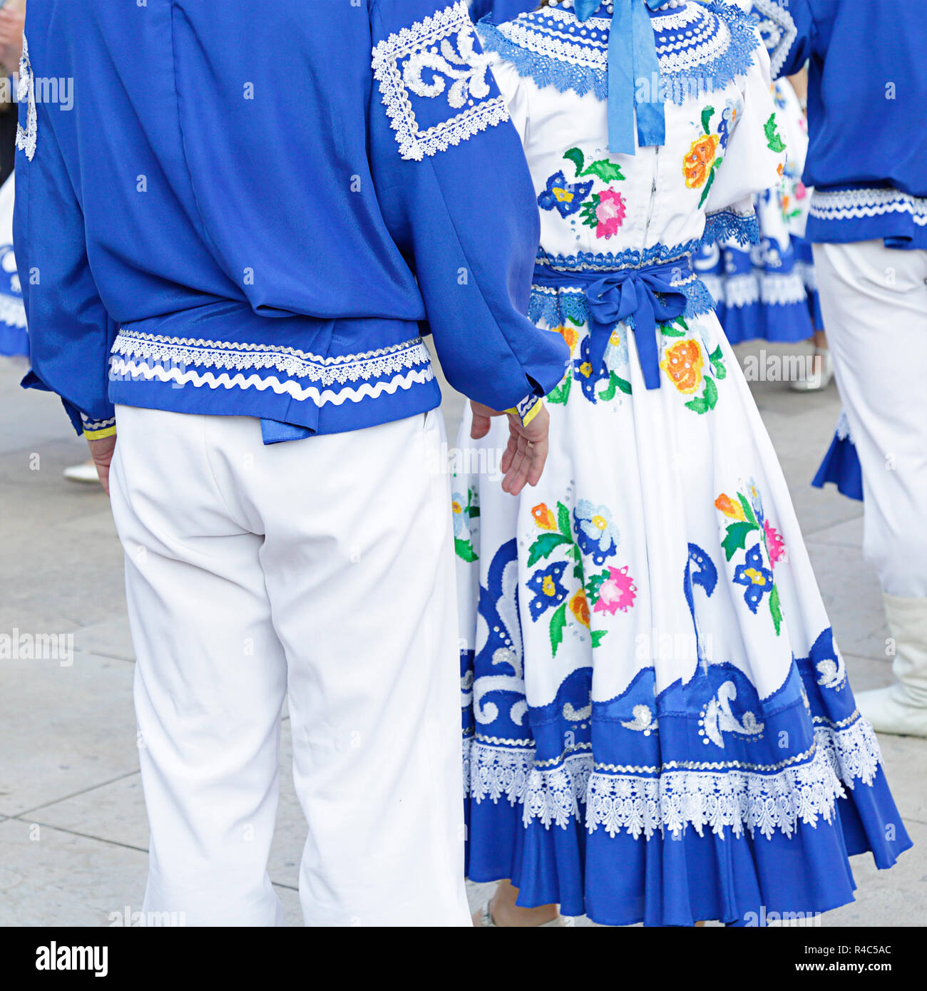 Man with traditional altai costume hi-res stock photography and images ...