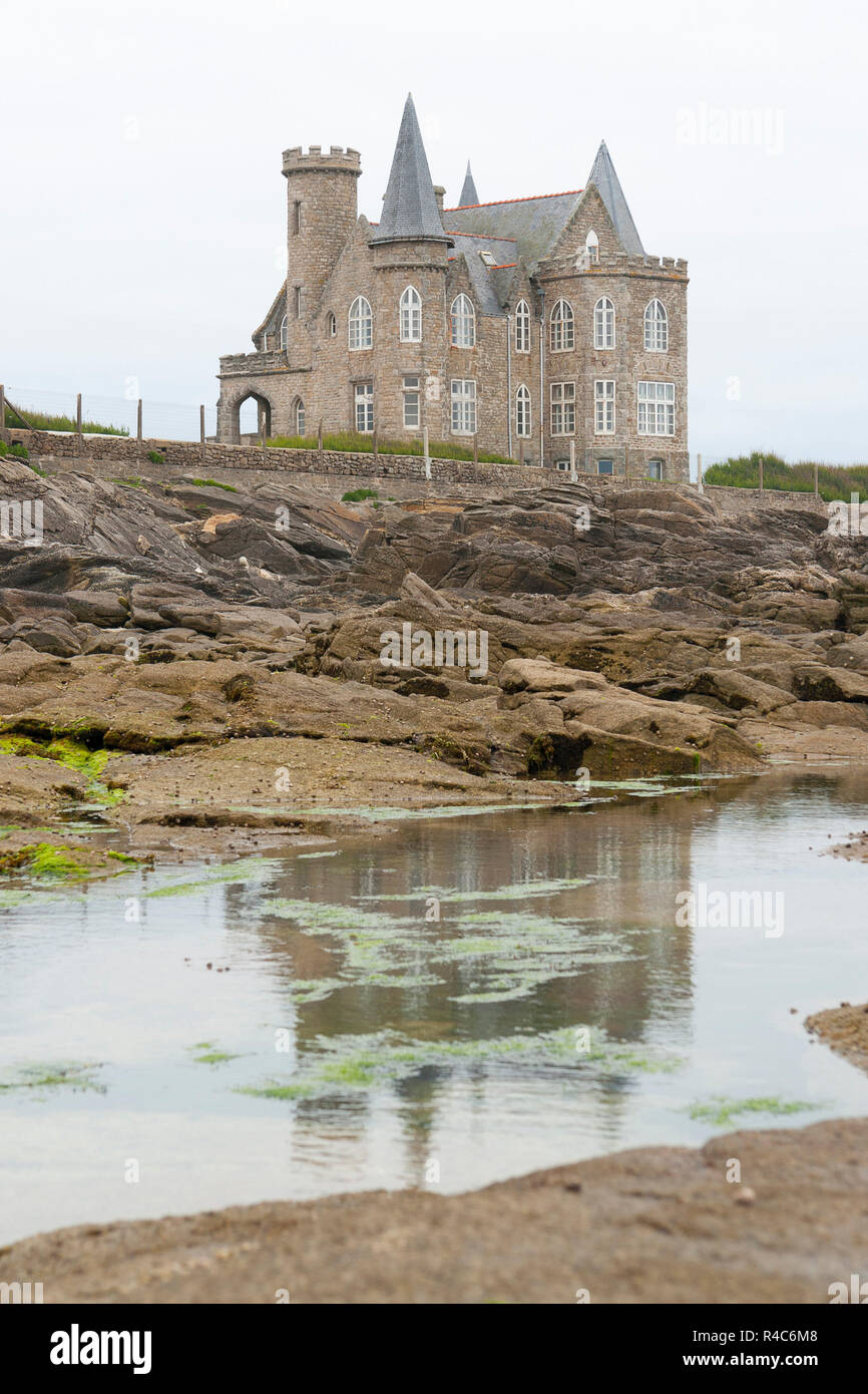 turpault castle in brittany Stock Photo - Alamy