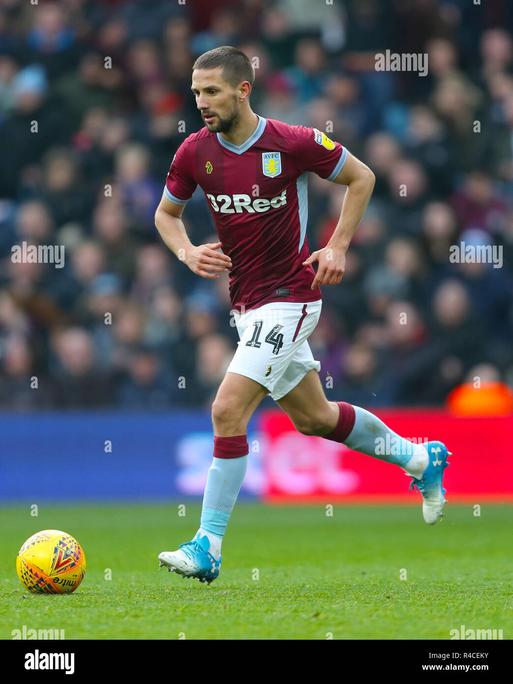 Aston Villa's Conor Hourihane Stock Photo - Alamy