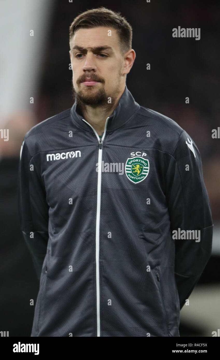 Sebastián coates sporting hi-res stock photography and images - Alamy