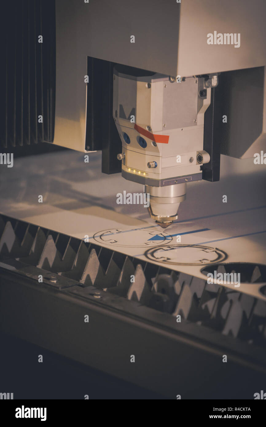 Lasers cnc hi-res stock photography and images - Alamy