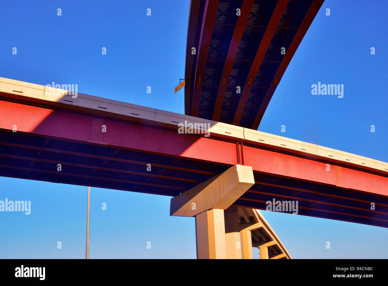 Super highways hi-res stock photography and images - Alamy