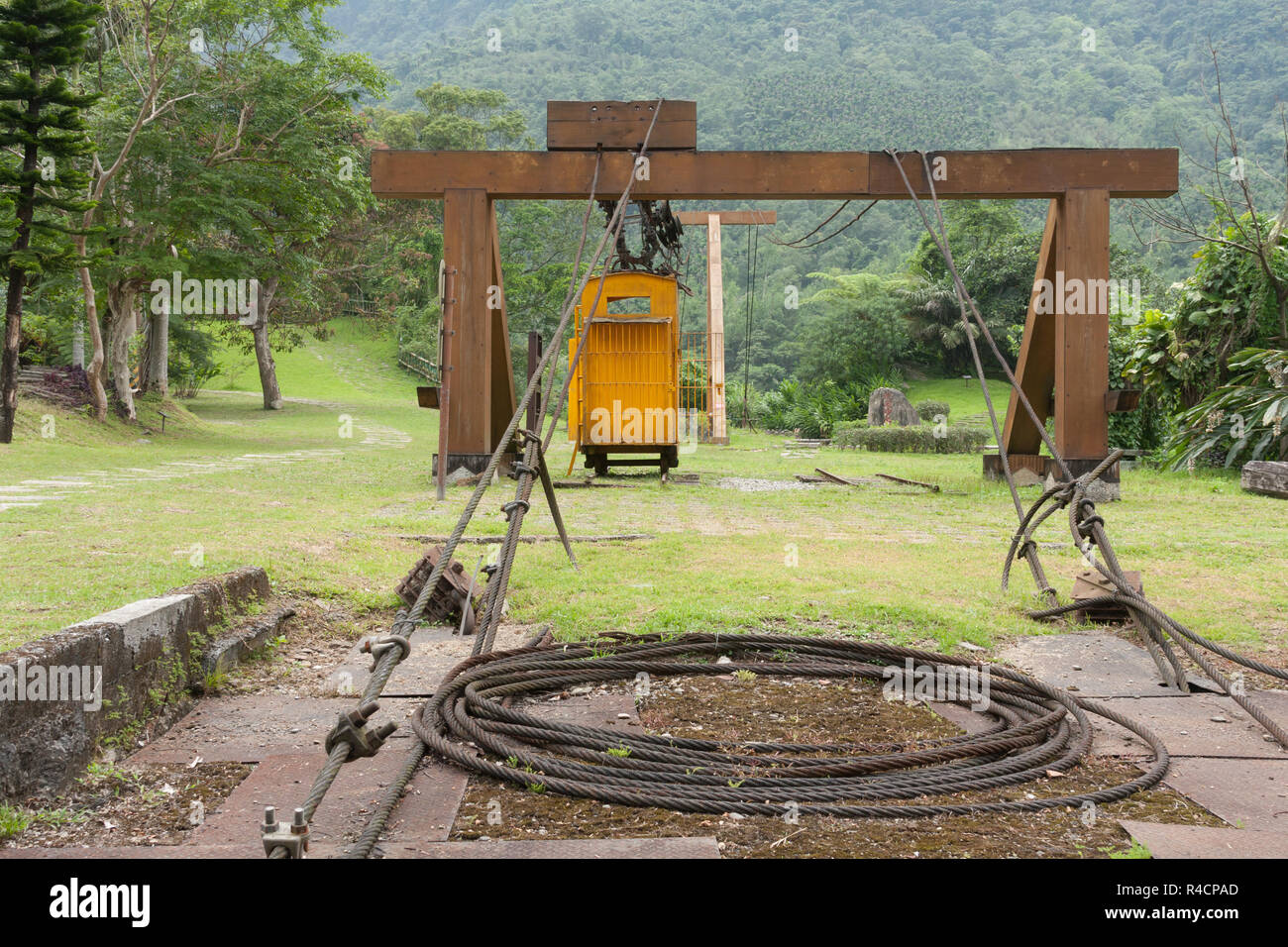 Old yellow flow cage aka material transport cableway, ropeway, crane ...