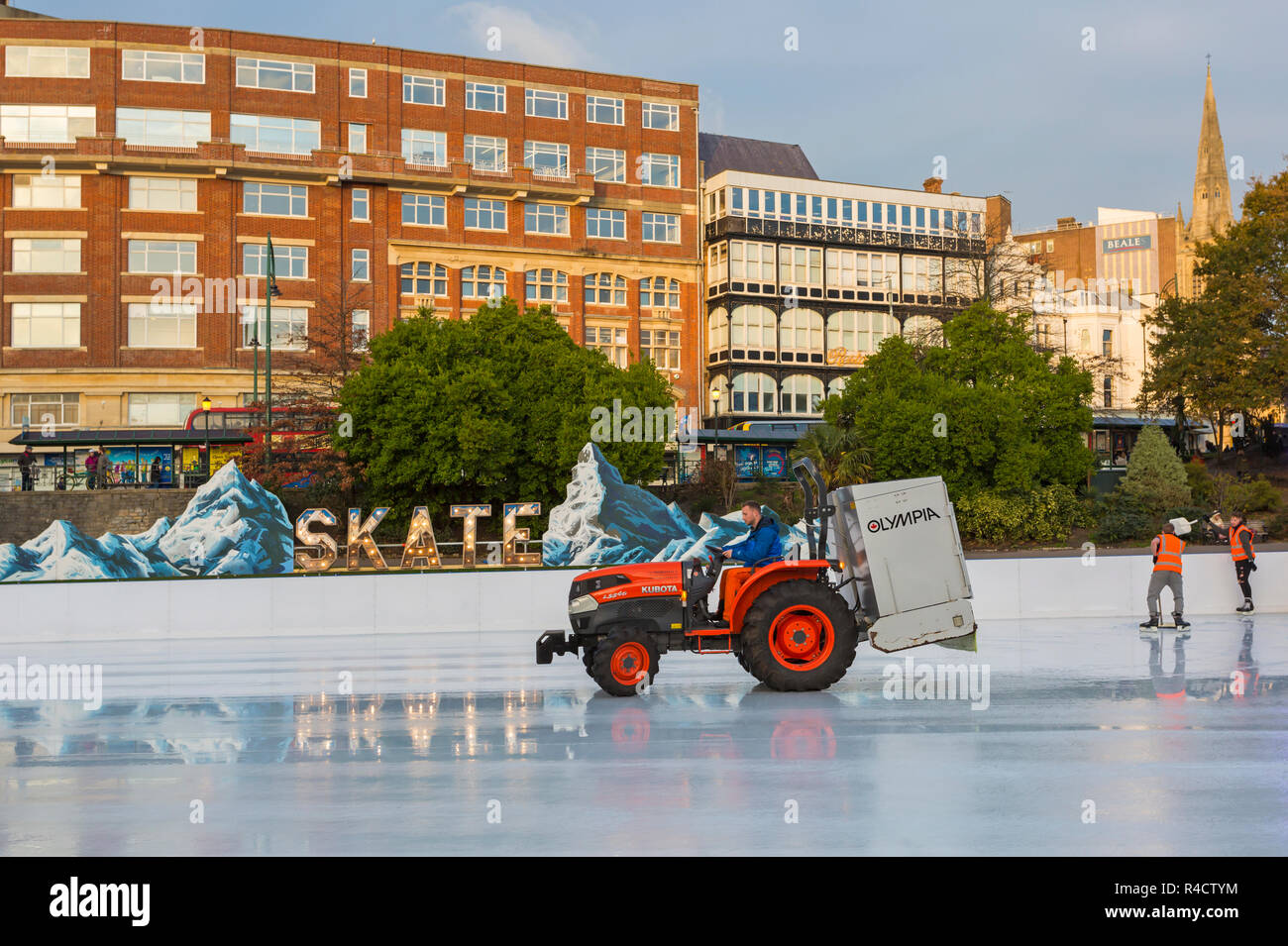 Bournemouth ice rink hi-res stock photography and images - Alamy