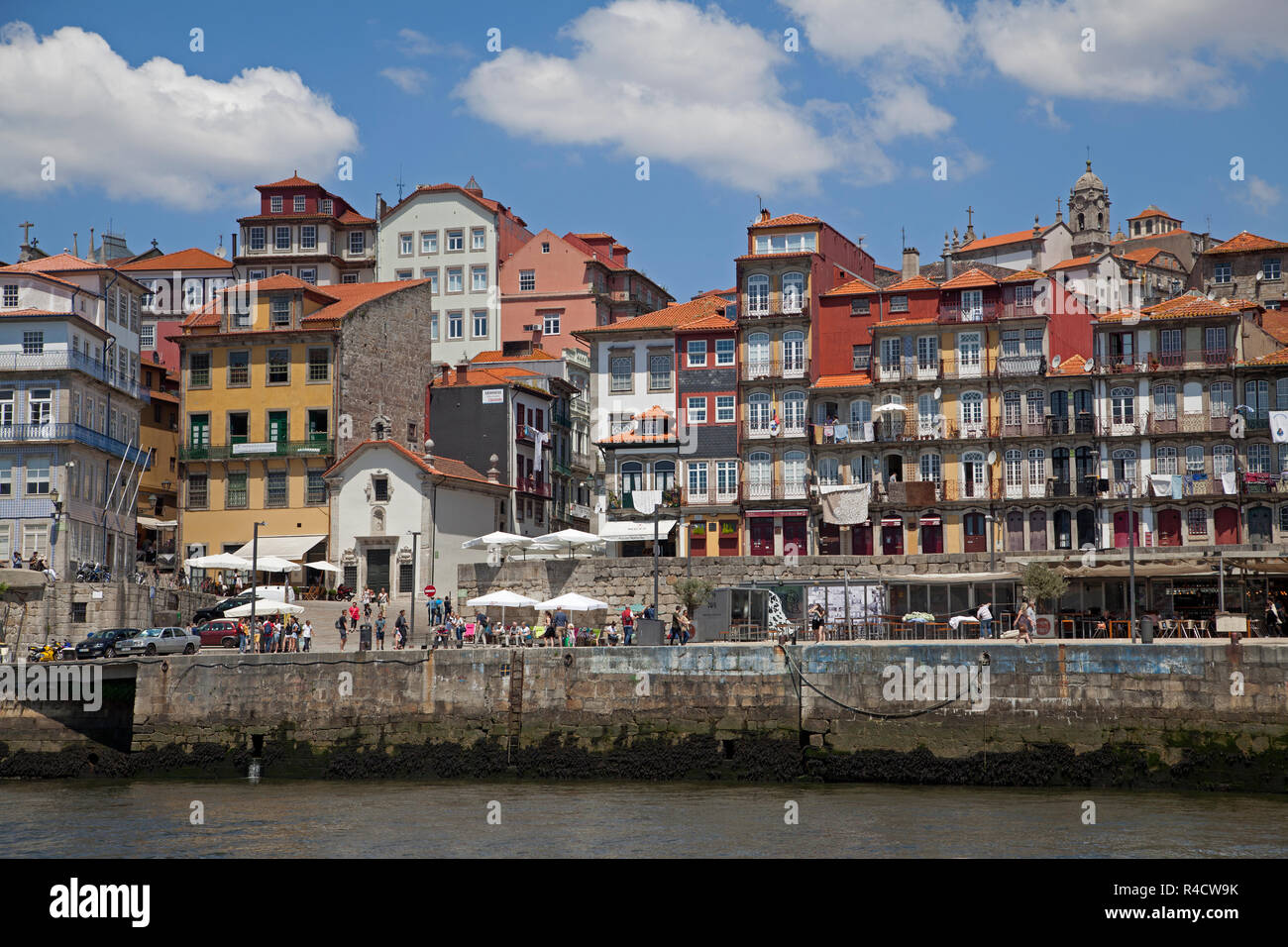 Porto rising above the River Douro Stock Photo - Alamy