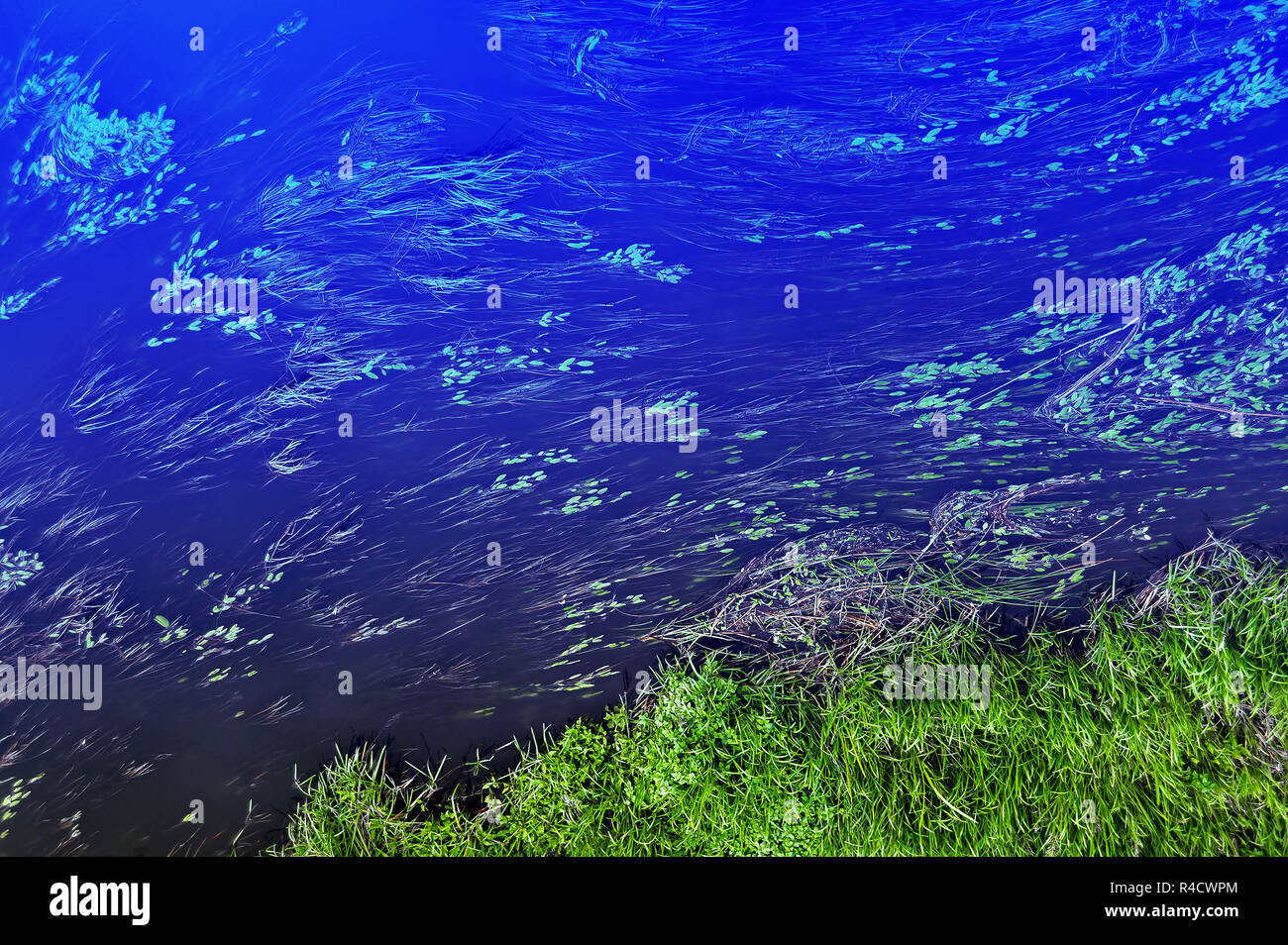 Blue horizontal flow hi-res stock photography and images - Alamy