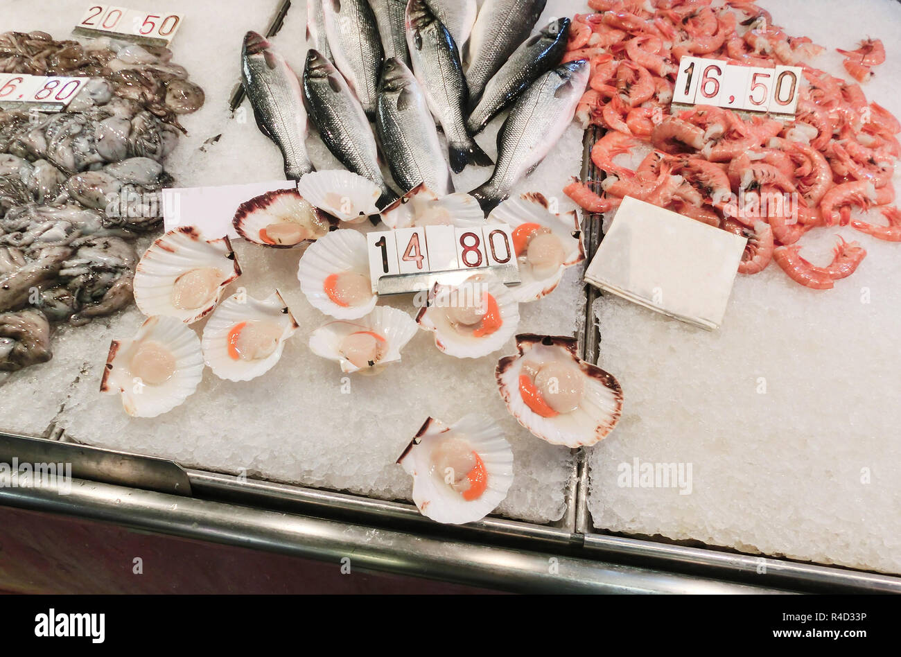 Venetian fish market Stock Photo - Alamy