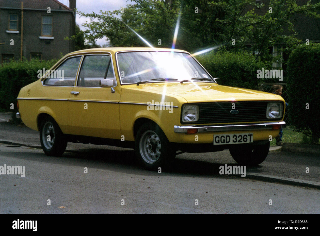 Ford Escort Mark II in Signal Yellow. 1979 Stock Photo - Alamy