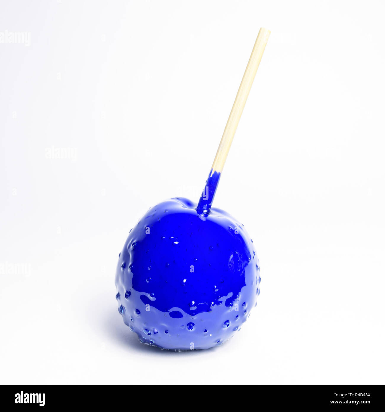 toffee apple blue Stock Photo - Alamy