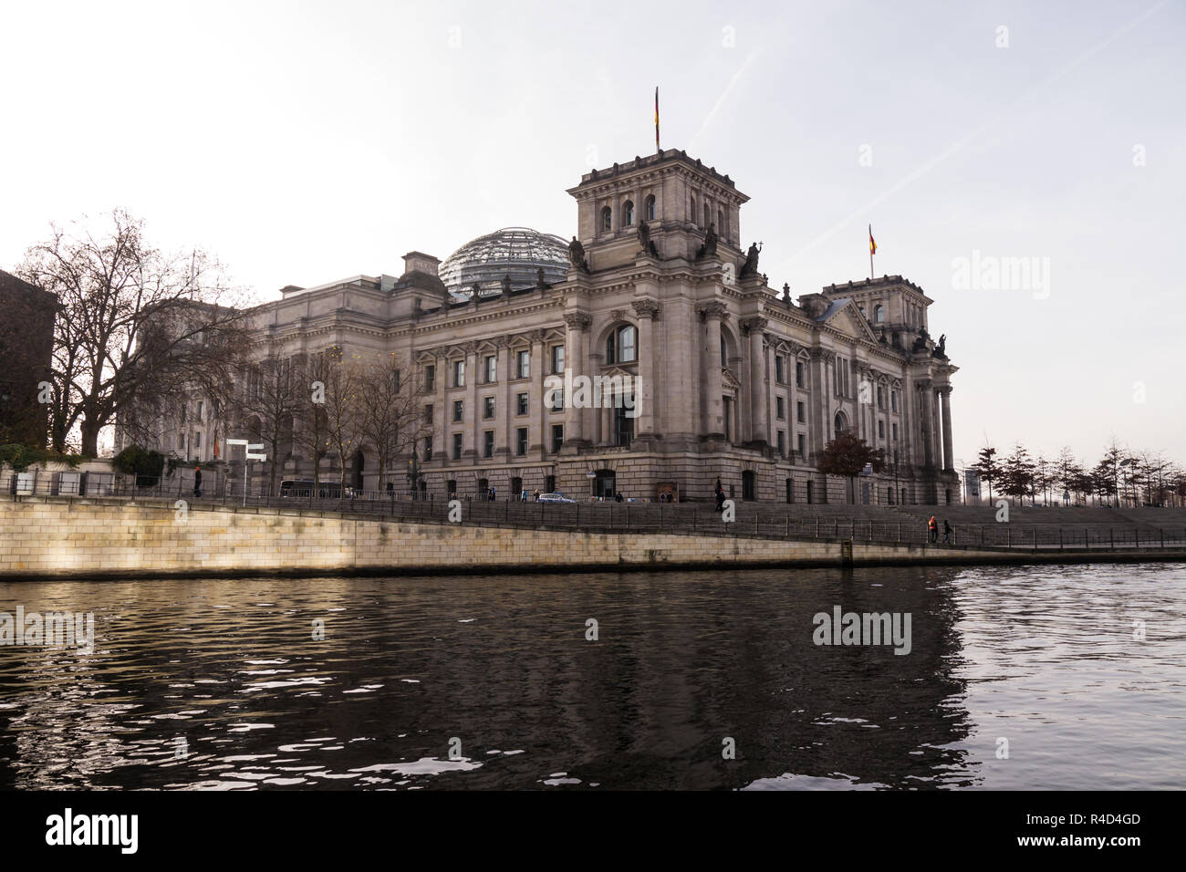 bundestag in berlin Stock Photo - Alamy