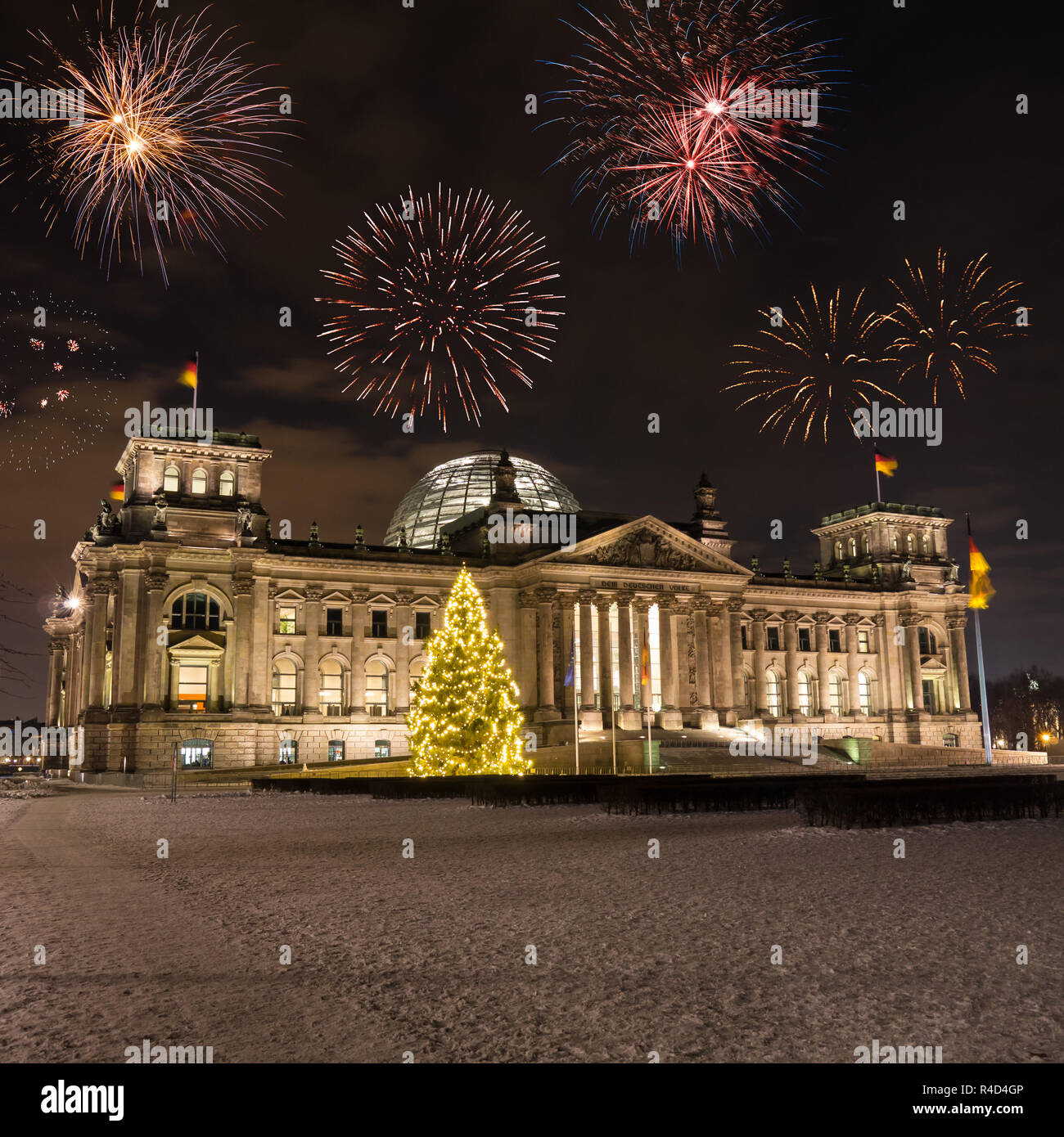 Fireworks at the reichstag hi-res stock photography and images - Alamy