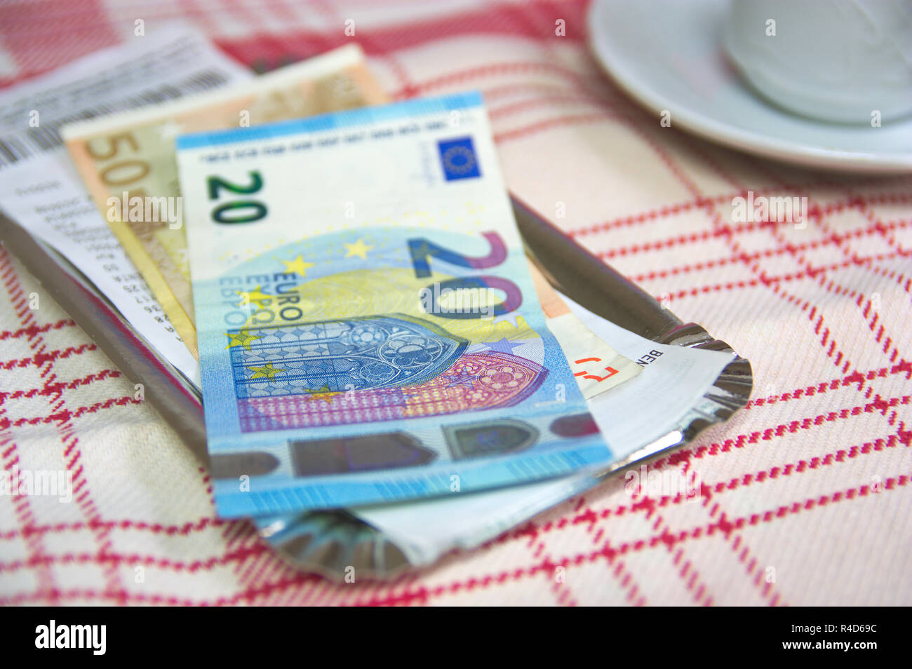 Tickets at restaurant hi-res stock photography and images - Alamy