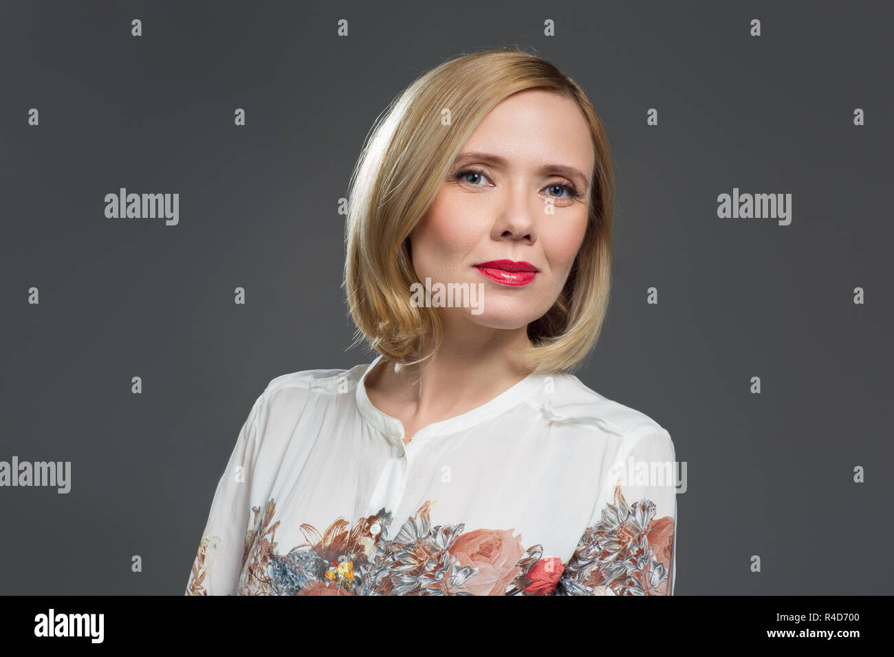 Glamourous woman and mature hi-res stock photography and images - Alamy