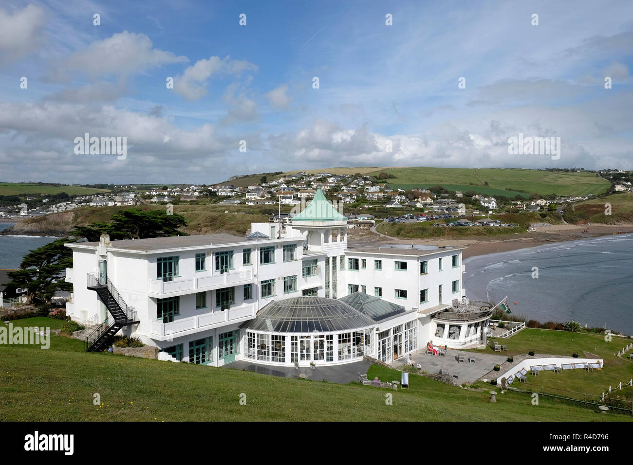 Hotel on island hi-res stock photography and images - Alamy