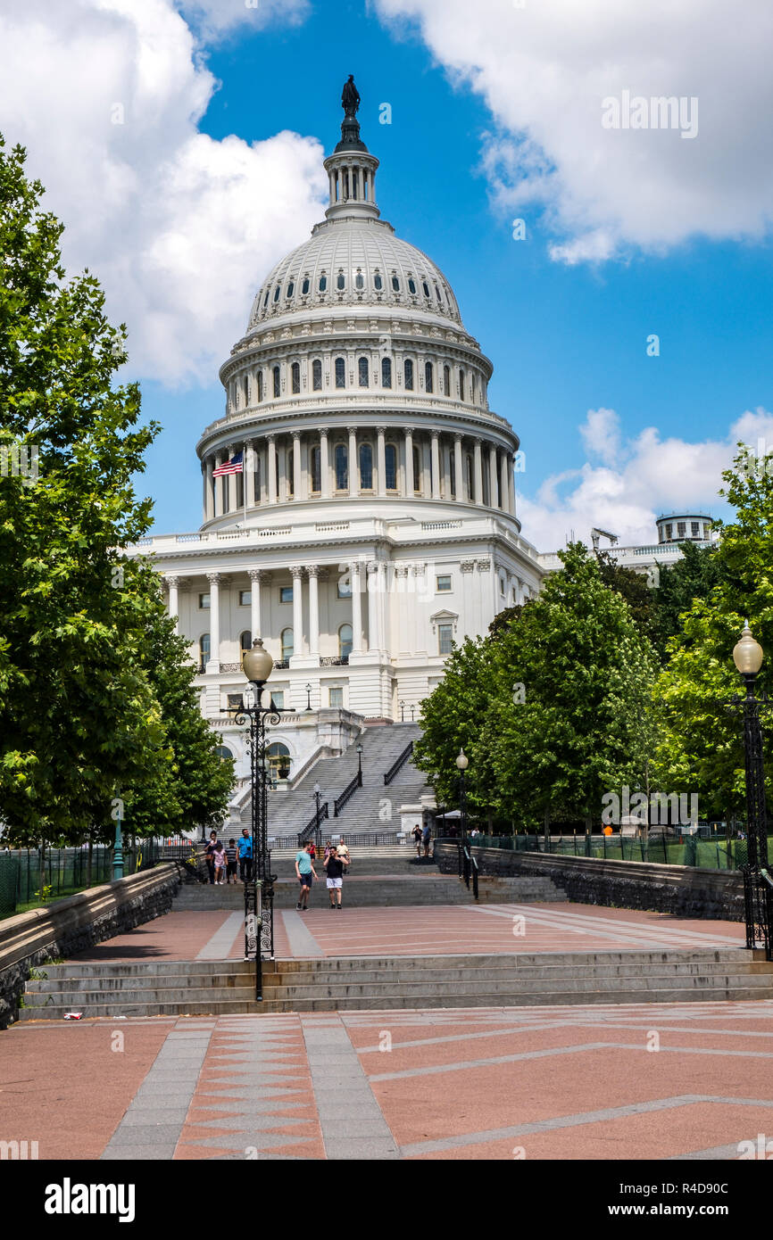 Famous capitol building symbol capital hi-res stock photography and ...