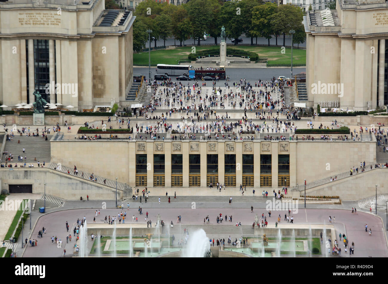 Modern Palace of Chaillot in the Trocadero Area in the 16th ...