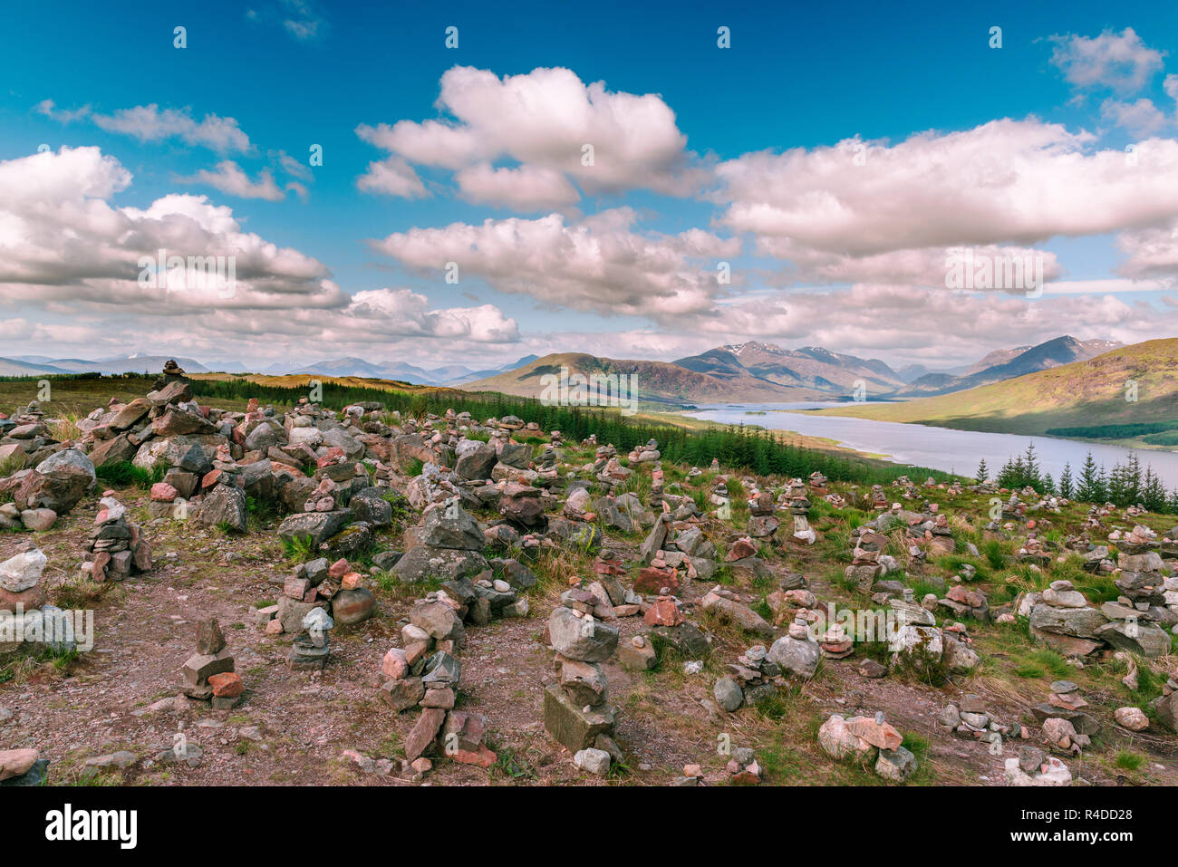 Invergarry hi-res stock photography and images - Alamy